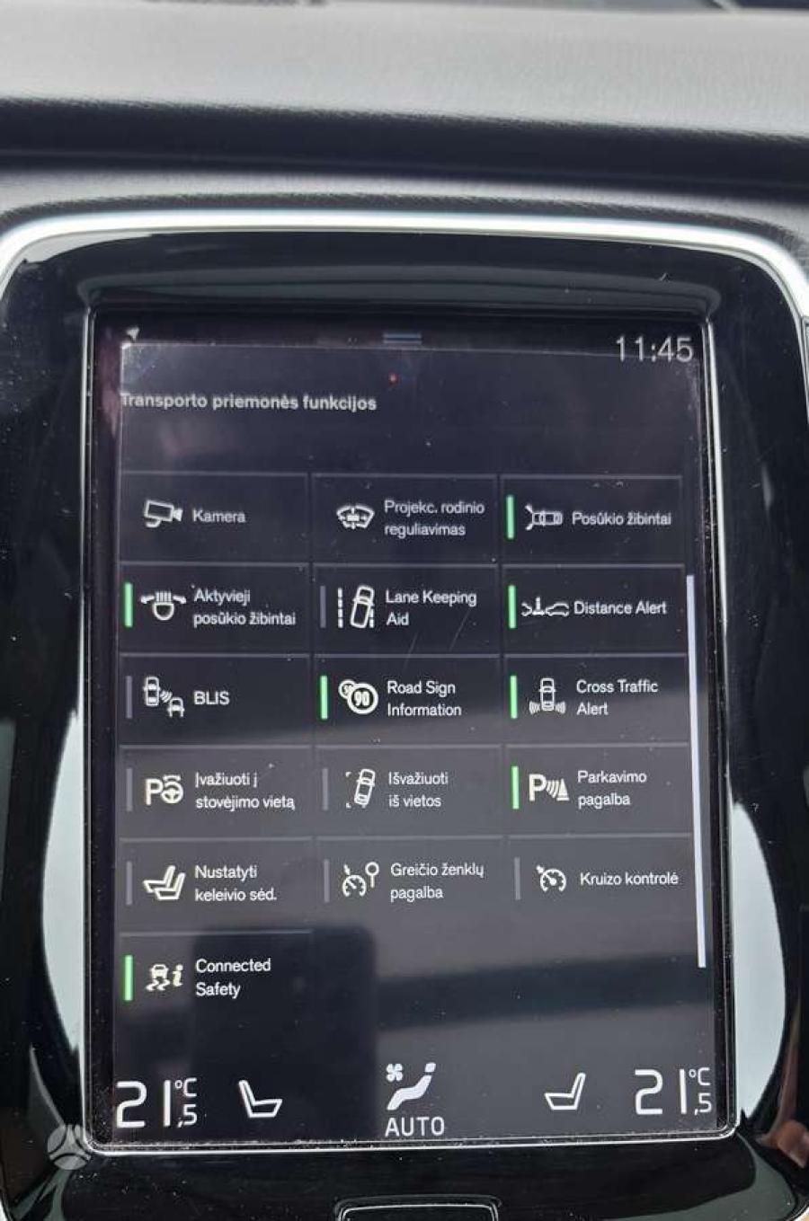 Grey Volvo XC90 2015 in Vilnius, with an engine capacity of 1.97 L and mileage of 300 thousand km for 14600 €, photo 16 on AUTOMOTO.COM.LV