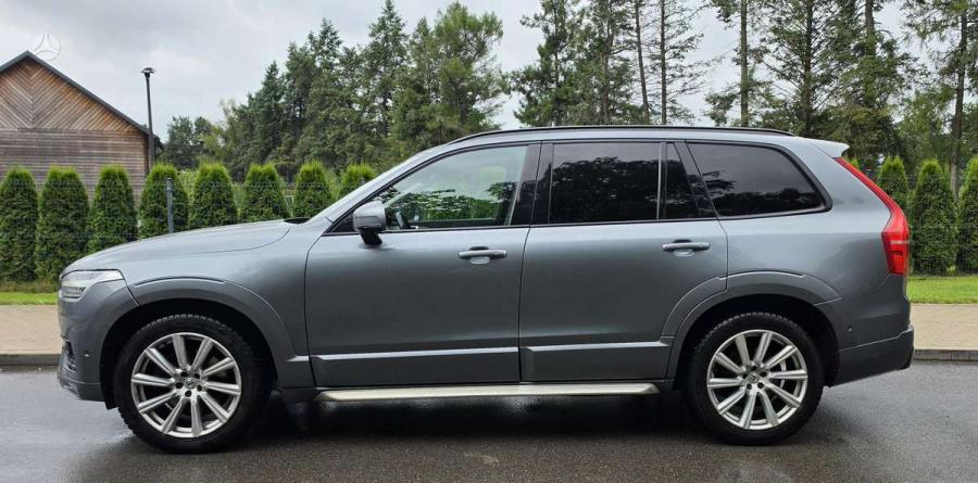 Grey Volvo XC90 2015 in Vilnius, with an engine capacity of 1.97 L and mileage of 300 thousand km for 14500 €, photo 9 on AUTOMOTO.COM.LV