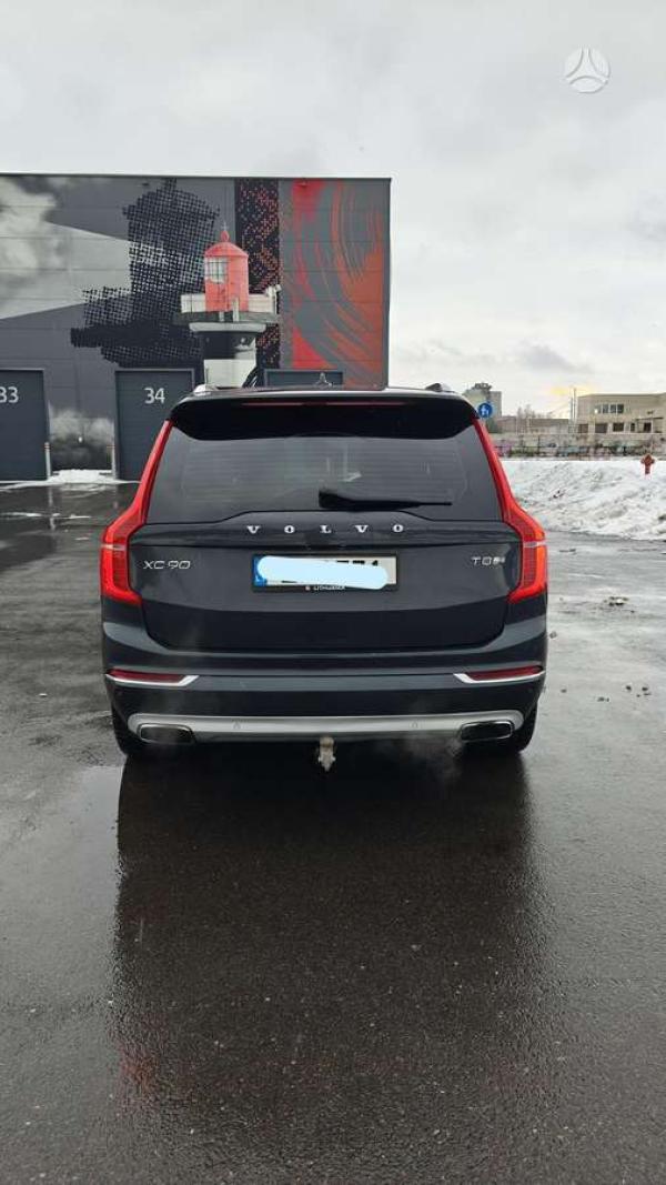 Grey Volvo XC90 2016 in Kaunas, with an engine capacity of 1.97 L and mileage of 350 thousand km for 17900 €, photo 6 on AUTOMOTO.COM.LV