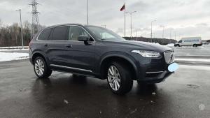 Grey Volvo XC90 2016 in Kaunas, with an engine capacity of 1.97 L and mileage of 350 thousand km for 17900 €, photo 28 on AUTOMOTO.COM.LV