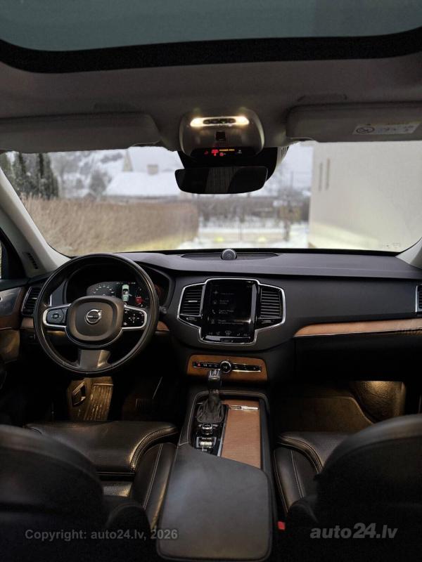 Pelēks Volvo XC90 2016 Pērnava, ar dzinēja tilpumu 2.00 L un nobraukumu 137 tūkst. km par 26900 €, foto 6 vietnē AUTOMOTO.COM.LV