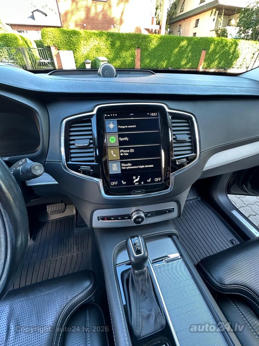 Pelēks Volvo XC90 2016 Tallina, ar dzinēja tilpumu 2.00 L un nobraukumu 245 tūkst. km par 23000 €, foto 9 vietnē AUTOMOTO.COM.LV