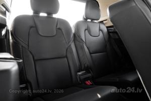 Grey Volvo XC90 2016 in Riga, with an engine capacity of 2.00 L and mileage of 195 thousand km for 23300 €, photo 11 on AUTOMOTO.COM.LV