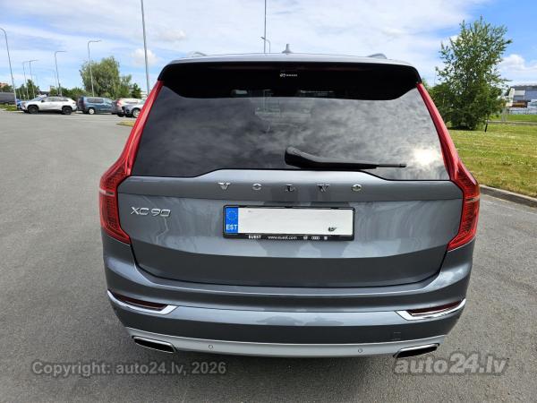 Grey Volvo XC90 2016 in Tallinn, with an engine capacity of 2.00 L and mileage of 143 thousand km for 23500 €, photo 5 on AUTOMOTO.COM.LV