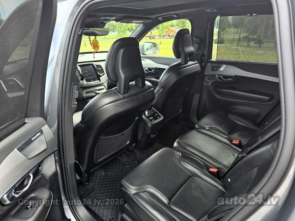 Grey Volvo XC90 2016 in Tallinn, with an engine capacity of 2.00 L and mileage of 143 thousand km for 23500 €, photo 7 on AUTOMOTO.COM.LV