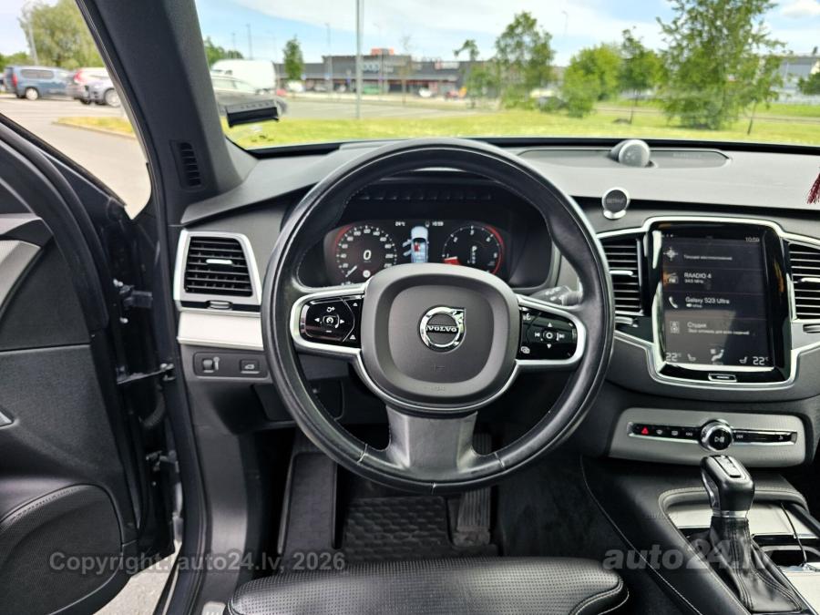 Grey Volvo XC90 2016 in Tallinn, with an engine capacity of 2.00 L and mileage of 143 thousand km for 23500 €, photo 13 on AUTOMOTO.COM.LV