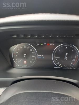 Pelēks Volvo XC90 2016 Tukums, ar dzinēja tilpumu 2.00 L un nobraukumu 263 tūkst. km par 18900 €, foto 15 vietnē AUTOMOTO.COM.LV