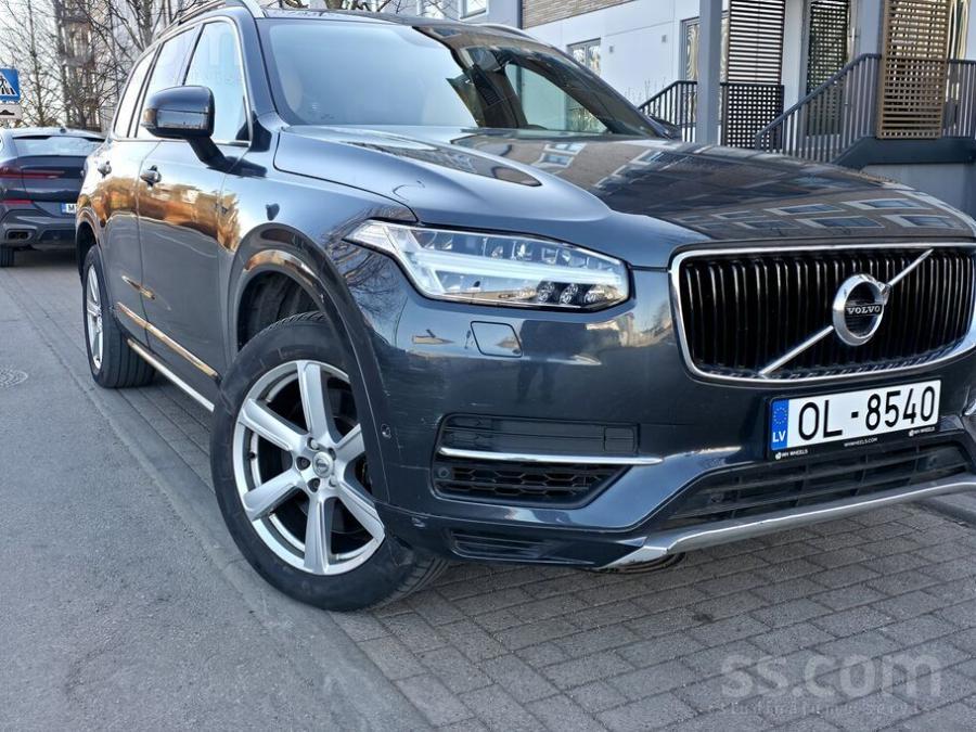 Pelēks Volvo XC90 2016 Rīga, ar dzinēja tilpumu 2.00 L un nobraukumu 273 tūkst. km par 18490 €, foto 6 vietnē AUTOMOTO.COM.LV
