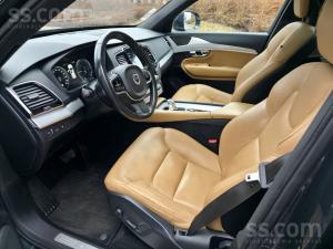 Pelēks Volvo XC90 2016 Rīga, ar dzinēja tilpumu 2.00 L un nobraukumu 273 tūkst. km par 18490 €, foto 11 vietnē AUTOMOTO.COM.LV
