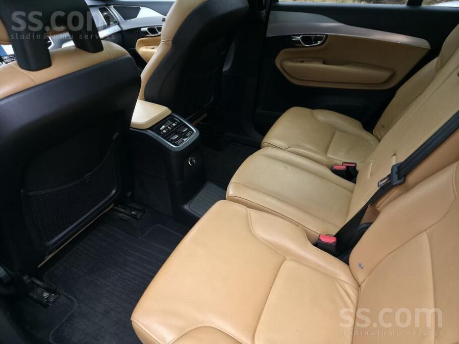 Pelēks Volvo XC90 2016 Rīga, ar dzinēja tilpumu 2.00 L un nobraukumu 273 tūkst. km par 18490 €, foto 23 vietnē AUTOMOTO.COM.LV