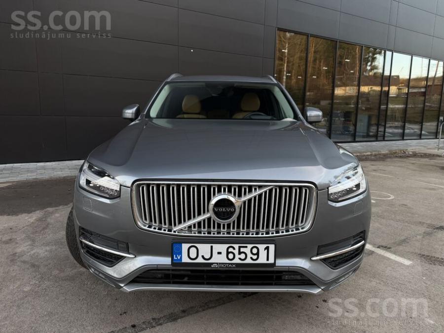 Pelēks Volvo XC90 2016 Ogre, ar dzinēja tilpumu 2.00 L un nobraukumu 193 tūkst. km par 20900 €, foto 3 vietnē AUTOMOTO.COM.LV