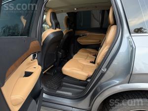 Pelēks Volvo XC90 2016 Ogre, ar dzinēja tilpumu 2.00 L un nobraukumu 193 tūkst. km par 20900 €, foto 12 vietnē AUTOMOTO.COM.LV