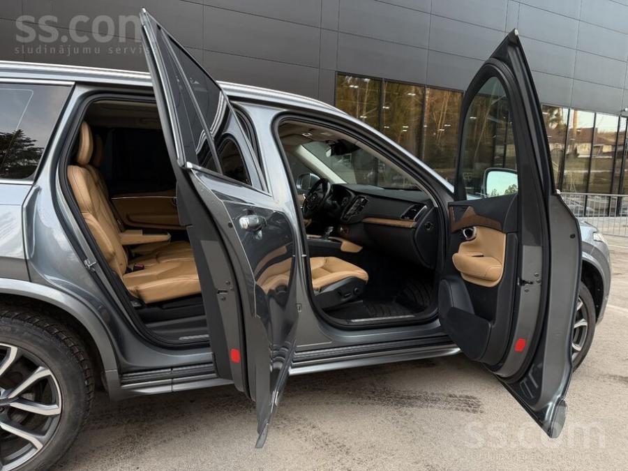Pelēks Volvo XC90 2016 Ogre, ar dzinēja tilpumu 2.00 L un nobraukumu 193 tūkst. km par 20900 €, foto 16 vietnē AUTOMOTO.COM.LV