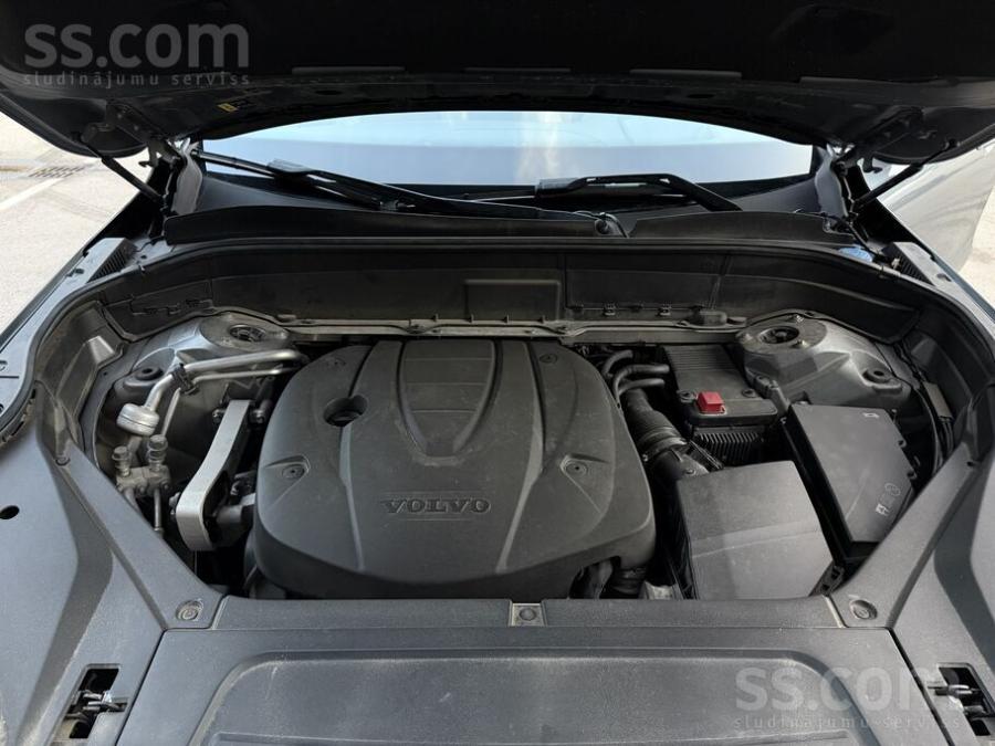 Pelēks Volvo XC90 2016 Ogre, ar dzinēja tilpumu 2.00 L un nobraukumu 193 tūkst. km par 20900 €, foto 26 vietnē AUTOMOTO.COM.LV