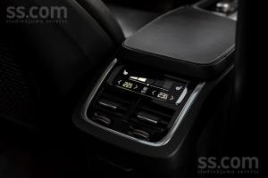Pelēks Volvo XC90 2016 Rīga, ar dzinēja tilpumu 2.00 L un nobraukumu 195 tūkst. km par 23300 €, foto 11 vietnē AUTOMOTO.COM.LV