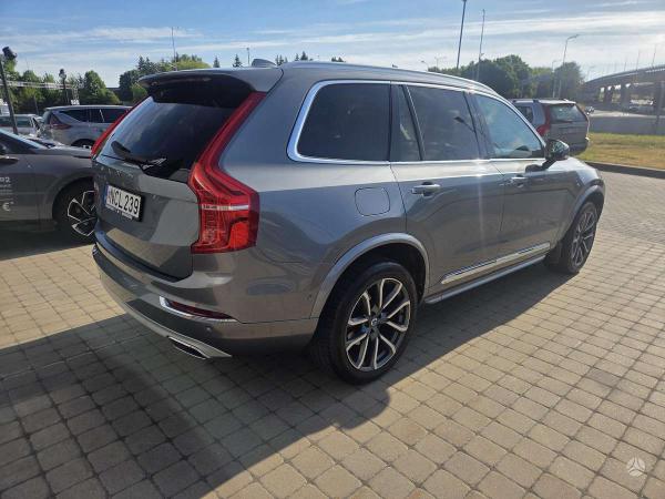 Grey Volvo XC90 2016 in Klaipeda, with an engine capacity of 1.97 L and mileage of 180 thousand km for 27950 €, photo 4 on AUTOMOTO.COM.LV