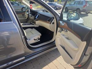 Pelēks Volvo XC90 2016 Klaipėda, ar dzinēja tilpumu 1.97 L un nobraukumu 180 tūkst. km par 27950 €, foto 9 vietnē AUTOMOTO.COM.LV
