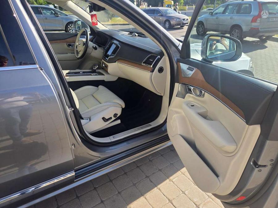 Pelēks Volvo XC90 2016 Klaipėda, ar dzinēja tilpumu 1.97 L un nobraukumu 180 tūkst. km par 27950 €, foto 9 vietnē AUTOMOTO.COM.LV