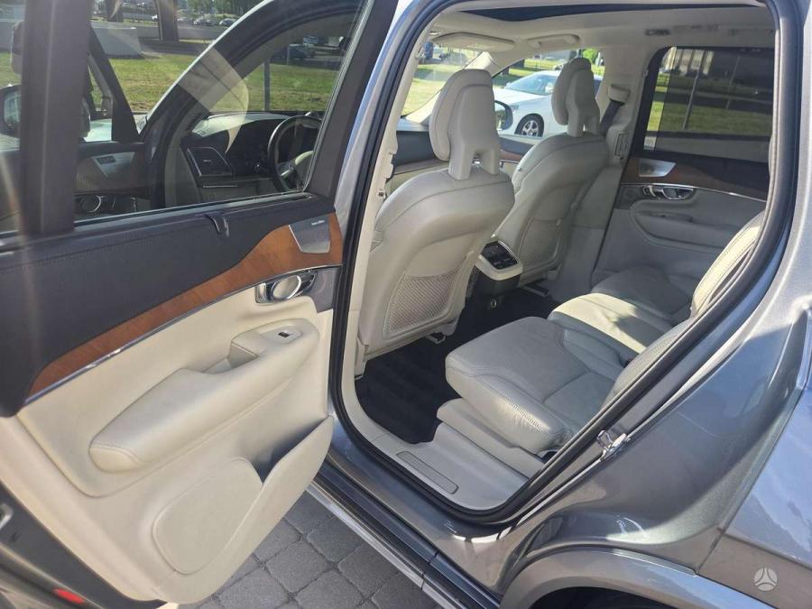 Pelēks Volvo XC90 2016 Klaipėda, ar dzinēja tilpumu 1.97 L un nobraukumu 180 tūkst. km par 27950 €, foto 11 vietnē AUTOMOTO.COM.LV