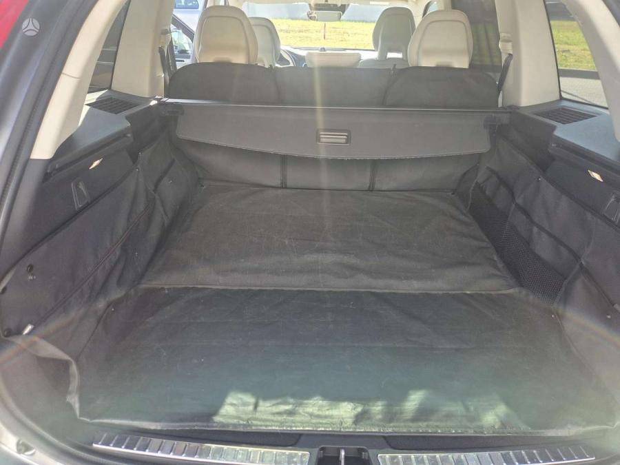 Pelēks Volvo XC90 2016 Klaipėda, ar dzinēja tilpumu 1.97 L un nobraukumu 180 tūkst. km par 27950 €, foto 22 vietnē AUTOMOTO.COM.LV