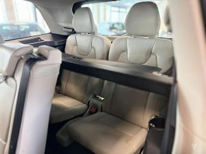 Grey Volvo XC90 2016 in Klaipeda, with an engine capacity of 2.00 L and mileage of 251 thousand km for 23500 €, photo 12 on AUTOMOTO.COM.LV