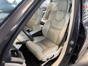 Grey Volvo XC90 2016 in Klaipeda, with an engine capacity of 2.00 L and mileage of 251 thousand km for 23500 €, photo 15 on AUTOMOTO.COM.LV