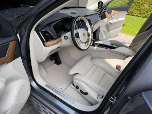 Pelēks Volvo XC90 2016 Viļņa, ar dzinēja tilpumu 1.97 L un nobraukumu 170 tūkst. km par 18200 €, foto 9 vietnē AUTOMOTO.COM.LV
