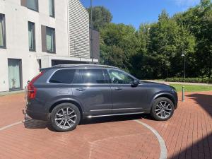 Grey Volvo XC90 2016 in Vilnius, with an engine capacity of 1.97 L and mileage of 250 thousand km for 16600 €, photo 7 on AUTOMOTO.COM.LV