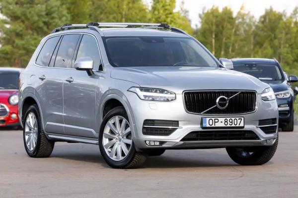 Pelēks Volvo XC90 2016 Jelgava, ar dzinēja tilpumu 2.00 L un nobraukumu 217 tūkst. km par 17999 €, foto 2 vietnē AUTOMOTO.COM.LV