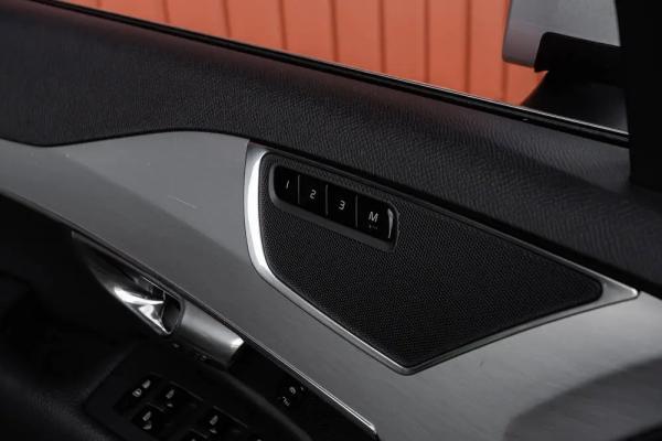 Pelēks Volvo XC90 2016 Jelgava, ar dzinēja tilpumu 2.00 L un nobraukumu 217 tūkst. km par 17999 €, foto 10 vietnē AUTOMOTO.COM.LV