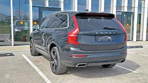 Grey Volvo XC90 2016 in Vilnius, with an engine capacity of 1.97 L and mileage of 245 thousand km for 20990 €, photo 11 on AUTOMOTO.COM.LV