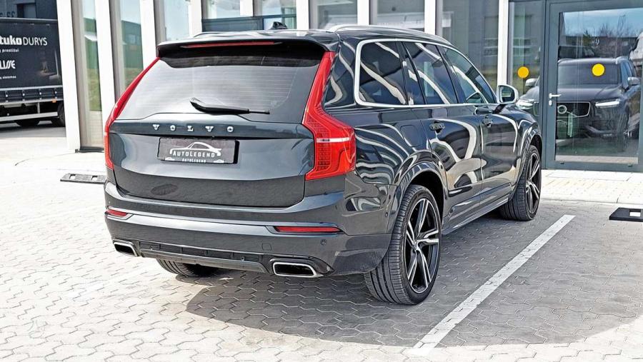 Grey Volvo XC90 2016 in Vilnius, with an engine capacity of 1.97 L and mileage of 245 thousand km for 20990 €, photo 13 on AUTOMOTO.COM.LV