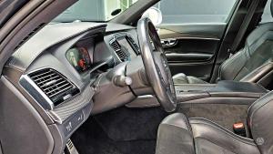 Grey Volvo XC90 2016 in Vilnius, with an engine capacity of 1.97 L and mileage of 245 thousand km for 20990 €, photo 15 on AUTOMOTO.COM.LV