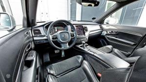 Grey Volvo XC90 2016 in Vilnius, with an engine capacity of 1.97 L and mileage of 245 thousand km for 20990 €, photo 21 on AUTOMOTO.COM.LV