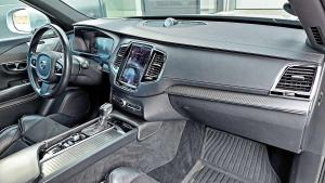Grey Volvo XC90 2016 in Vilnius, with an engine capacity of 1.97 L and mileage of 245 thousand km for 20990 €, photo 23 on AUTOMOTO.COM.LV
