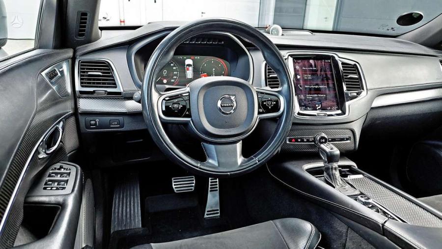 Pelēks Volvo XC90 2016 Viļņa, ar dzinēja tilpumu 1.97 L un nobraukumu 245 tūkst. km par 20500 €, foto 17 vietnē AUTOMOTO.COM.LV