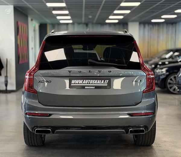 Grey Volvo XC90 2016 in Klaipeda, with an engine capacity of 1.97 L and mileage of 197 thousand km for 21450 €, photo 7 on AUTOMOTO.COM.LV