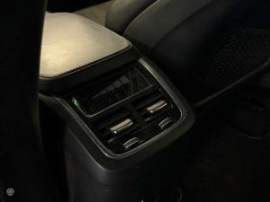 Pelēks Volvo XC90 2016 Klaipėda, ar dzinēja tilpumu 1.97 L un nobraukumu 197 tūkst. km par 21450 €, foto 21 vietnē AUTOMOTO.COM.LV