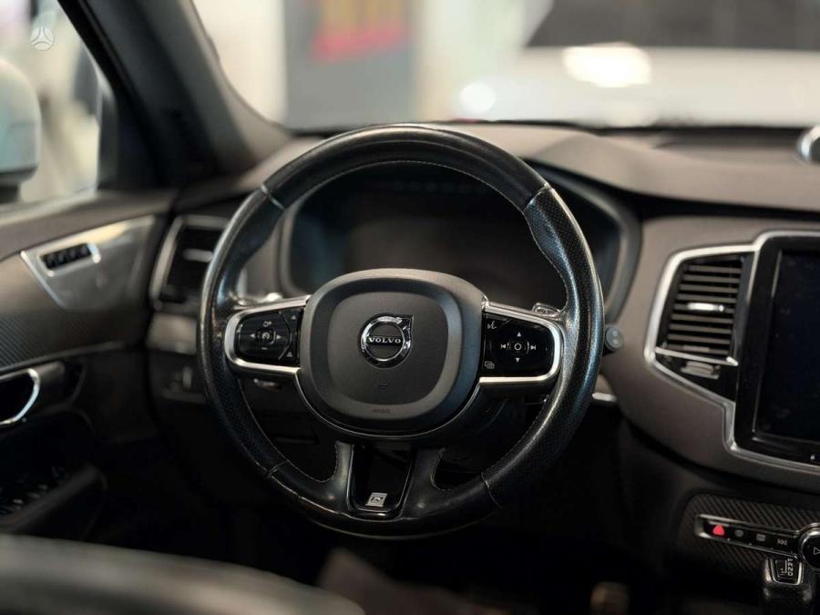 Pelēks Volvo XC90 2016 Klaipėda, ar dzinēja tilpumu 1.97 L un nobraukumu 197 tūkst. km par 21450 €, foto 26 vietnē AUTOMOTO.COM.LV
