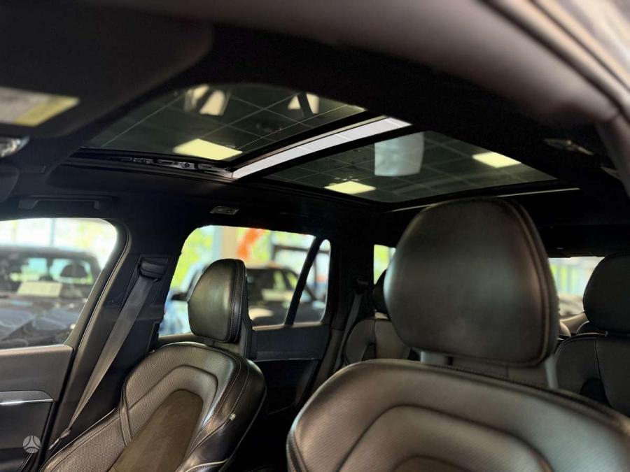Pelēks Volvo XC90 2016 Klaipėda, ar dzinēja tilpumu 1.97 L un nobraukumu 197 tūkst. km par 21450 €, foto 30 vietnē AUTOMOTO.COM.LV