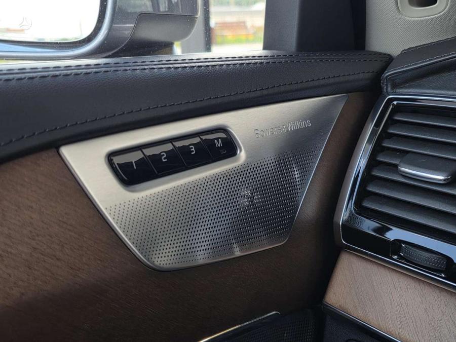 Pelēks Volvo XC90 2016 Viļņa, ar dzinēja tilpumu 1.97 L un nobraukumu 158 tūkst. km par 22500 €, foto 27 vietnē AUTOMOTO.COM.LV