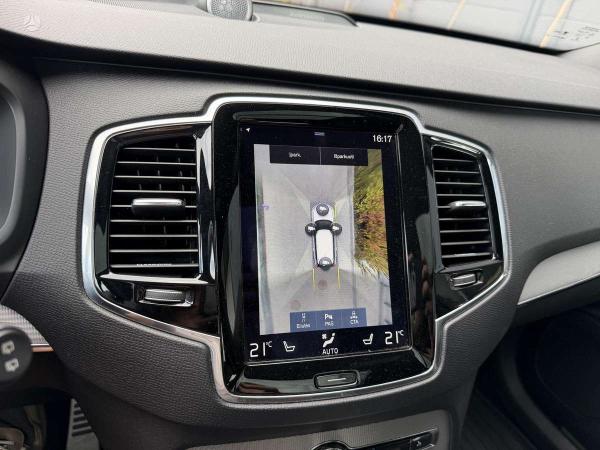 Grey Volvo XC90 2016 in Vilnius, with an engine capacity of 1.97 L and mileage of 150 thousand km for 20800 €, photo 3 on AUTOMOTO.COM.LV