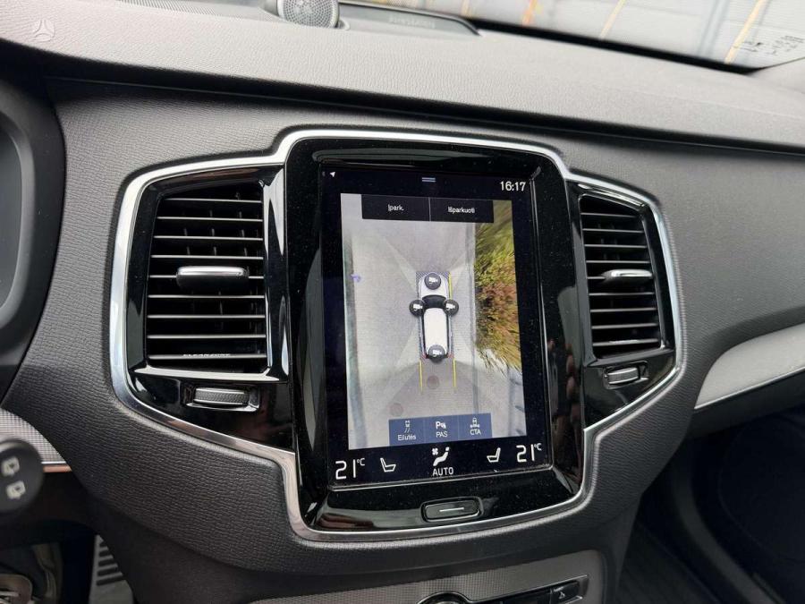 Pelēks Volvo XC90 2016 Viļņa, ar dzinēja tilpumu 1.97 L un nobraukumu 150 tūkst. km par 20800 €, foto 3 vietnē AUTOMOTO.COM.LV
