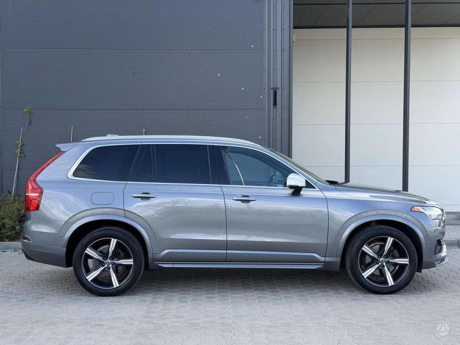 Pelēks Volvo XC90 2016 Viļņa, ar dzinēja tilpumu 1.97 L un nobraukumu 150 tūkst. km par 20800 €, foto 10 vietnē AUTOMOTO.COM.LV