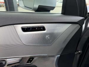 Pelēks Volvo XC90 2016 Viļņa, ar dzinēja tilpumu 1.97 L un nobraukumu 150 tūkst. km par 20800 €, foto 28 vietnē AUTOMOTO.COM.LV