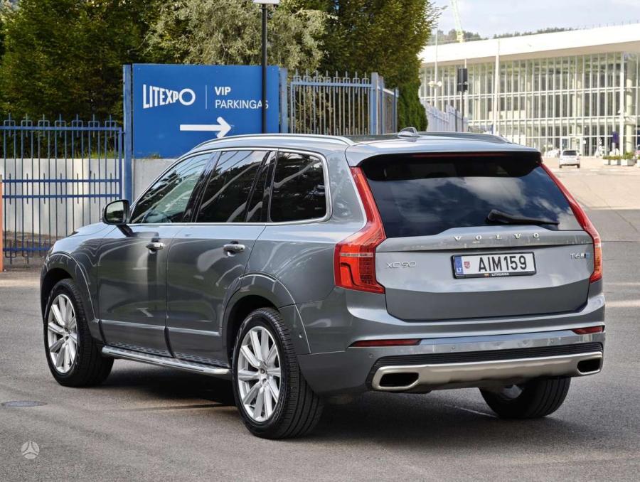 Grey Volvo XC90 2016 in Vilnius, with an engine capacity of 1.97 L and mileage of 172 thousand km for 18800 €, photo 6 on AUTOMOTO.COM.LV