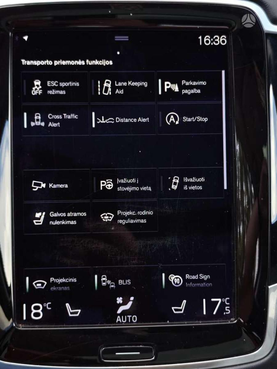 Grey Volvo XC90 2016 in Vilnius, with an engine capacity of 1.97 L and mileage of 172 thousand km for 18800 €, photo 24 on AUTOMOTO.COM.LV