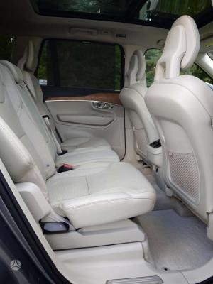 Grey Volvo XC90 2016 in Vilnius, with an engine capacity of 1.97 L and mileage of 172 thousand km for 18800 €, photo 28 on AUTOMOTO.COM.LV