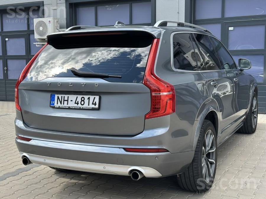Grey Volvo XC90 2016 in Riga, with an engine capacity of 2.00 L and mileage of 177 thousand km for 20000 €, photo 4 on AUTOMOTO.COM.LV