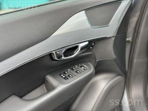 Grey Volvo XC90 2016 in Riga, with an engine capacity of 2.00 L and mileage of 177 thousand km for 20000 €, photo 13 on AUTOMOTO.COM.LV